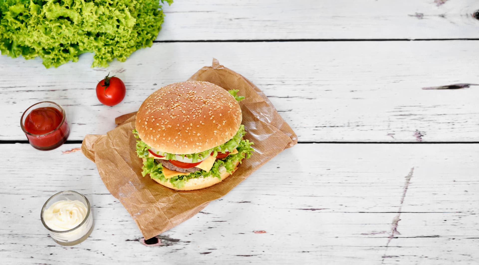 Honey-Beer-BBQ Burger für zwei Personen